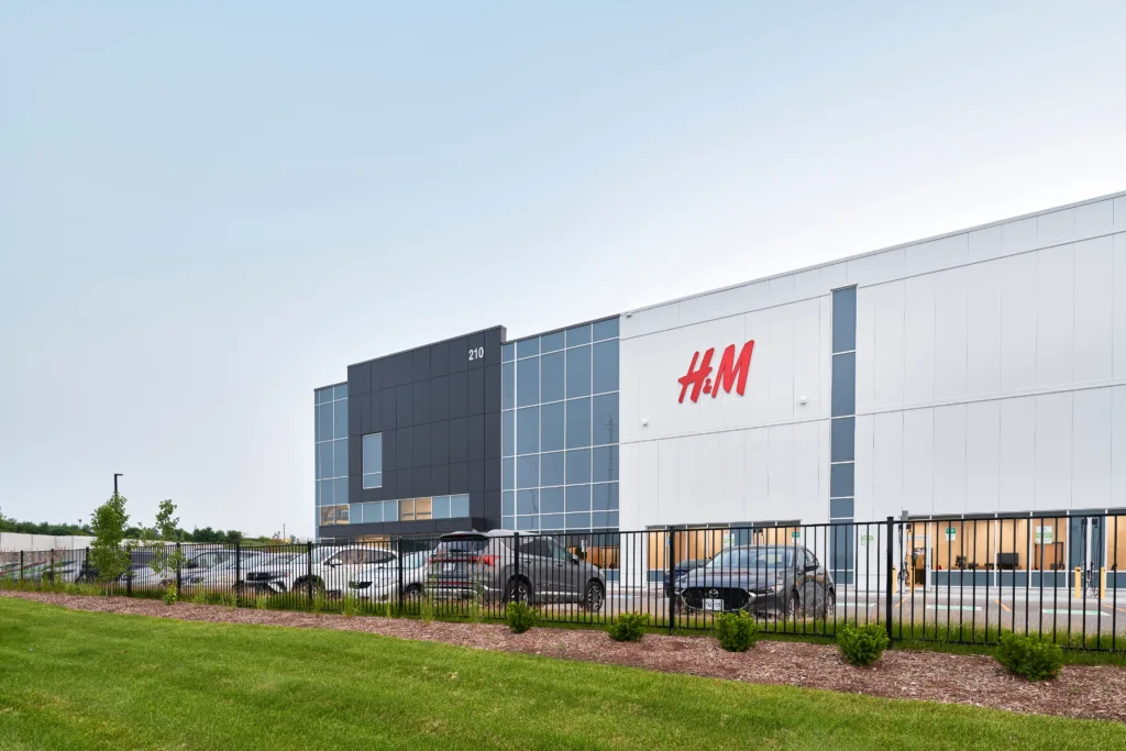 H&M Warehouse - Frost Building Systems